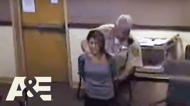 Woman Alleges Officer Groped Her And Is Arrrested Wtf Video Ebaums