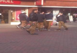 31 Amazing Photos That Prove Cloning Is Real | eBaum's World