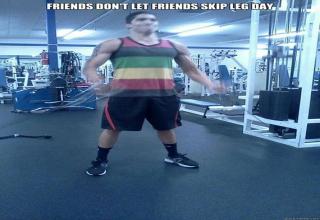 21 People Who Clearly Skip Leg Day - Funny Gallery | eBaum's World