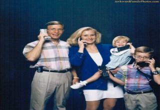 31 Terribly Awkward Professional Photos - Funny Gallery | eBaum's World