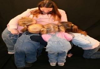 31 Terribly Awkward Professional Photos | eBaum's World