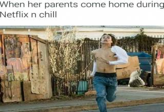 25 Hilarious Netflix And Chill Pics - Funny Gallery | eBaum's World