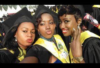 23 Unusual Graduation Photos That Will Make You Say... WTF? | eBaum's World