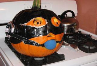 15 Pumpkins That Are Kinky As HELL - Funny Gallery | eBaum's World
