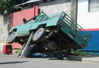 24 Redneck DIY Auto Repairs - Gallery | eBaum's World