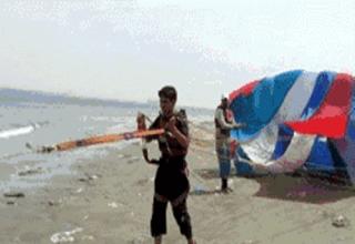 When Going To The Beach Goes Wrong | eBaum's World