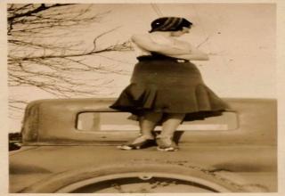 Historic Pictures From 1930's -60's of Woman Being Risque and Playful ...