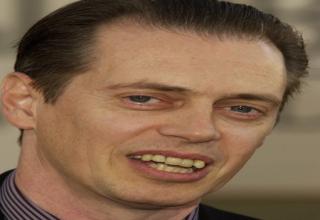 Which famous celeb do these horrible teeth belong to? - Eww Gallery ...