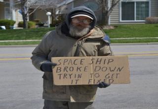 28 Signs Homeless People Used to Make You Chuckle | eBaum's World