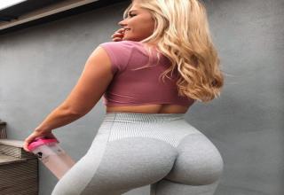 30 Hotties In Yoga Pants That Are Bringing The Heat - Wow Gallery | eBaum's World