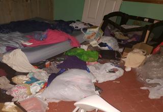 23 Slobs Living in Their Own Filth | eBaum's World