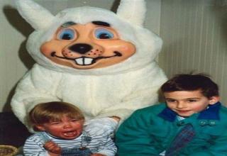 47 Incredibly Awkward Easter Photos - Funny Gallery | eBaum's World