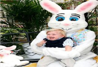 47 Incredibly Awkward Easter Photos - Funny Gallery | eBaum's World