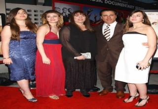 24 Well-Known Actors With Their Daughters - Wow Gallery | eBaum's World