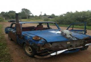 23 Redneck Car Fixes That Will Make You Facepalm - Funny Gallery ...