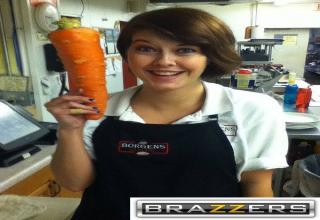 28 Pics and Memes from the Top-Shelf - Funny Gallery | eBaum's World